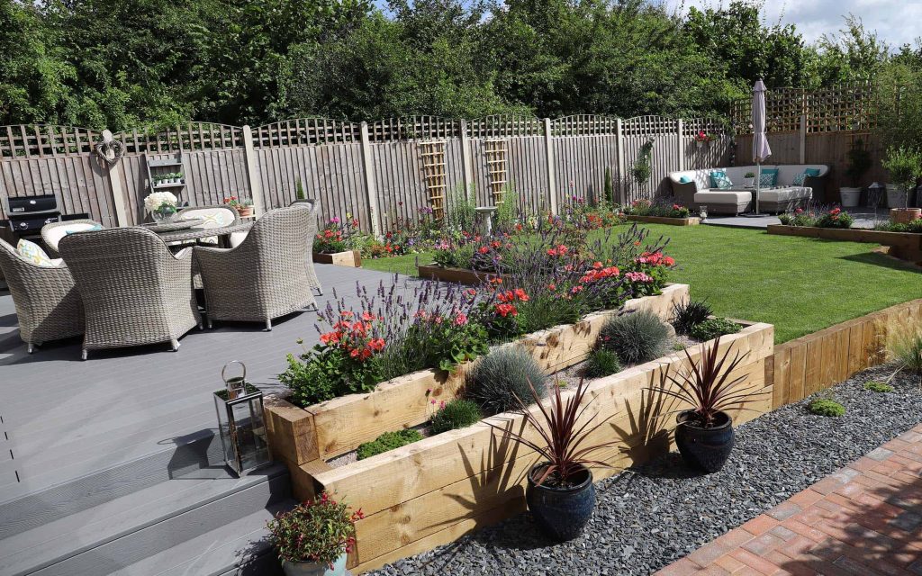 How to Create a Low-Maintenance Garden in Small Spaces ...